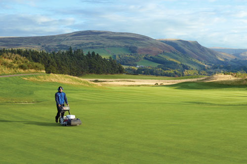 Toro® Greensmaster® eFlex® mowers: a breakthrough in battery technology ...